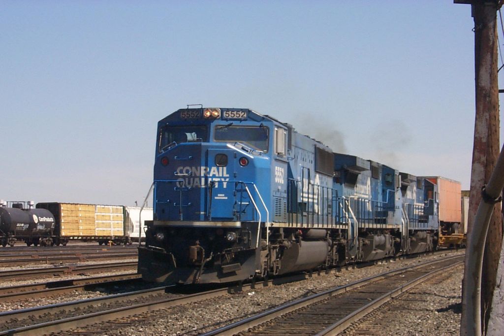 Conrail sd60m 5552